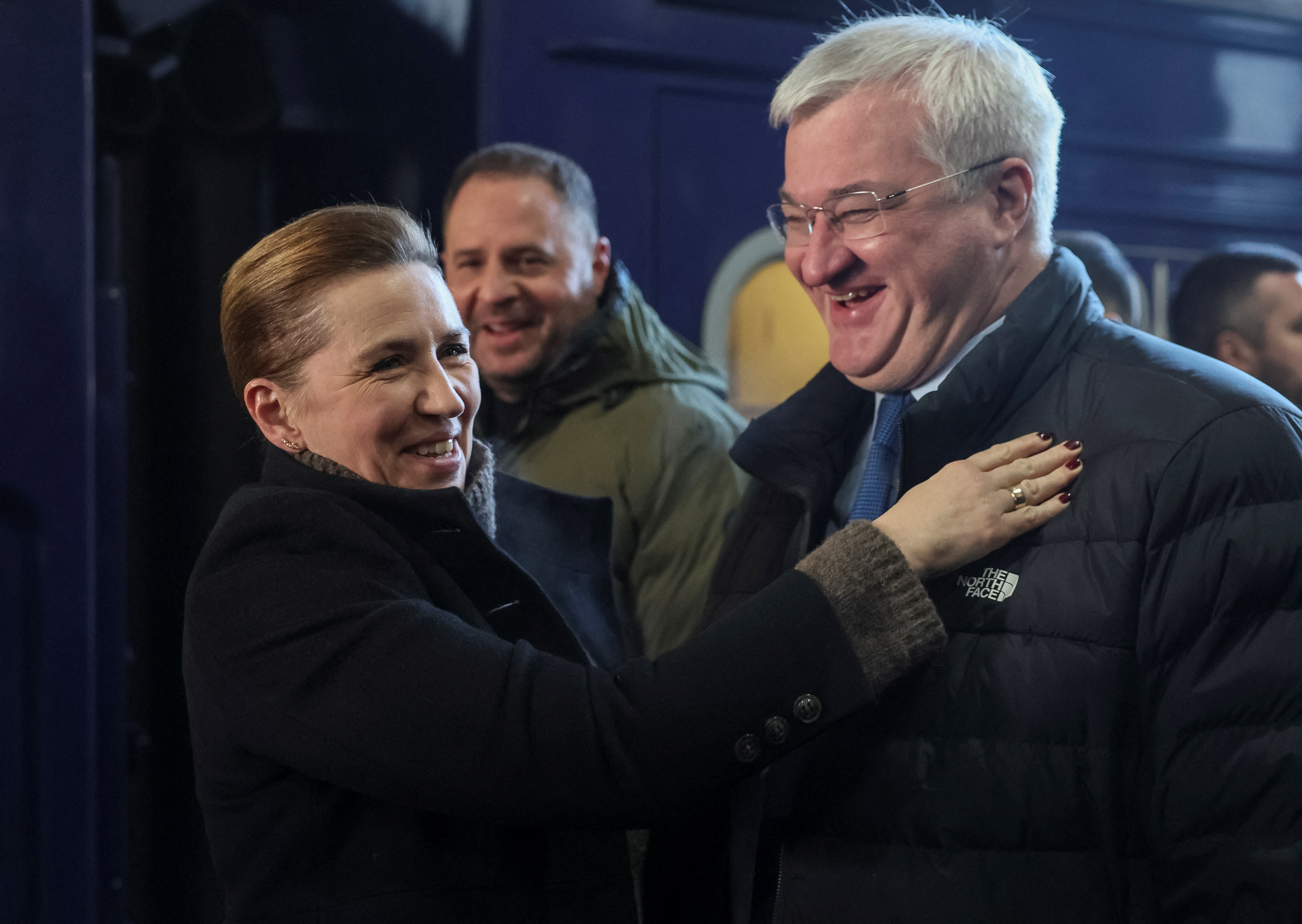 Danmark donerer to milliarder til Ukraine: Penge skal gå til ukrainsk ... Danmark donerer to milliarder til Ukraine: Penge skal gå til ukrainsk ...