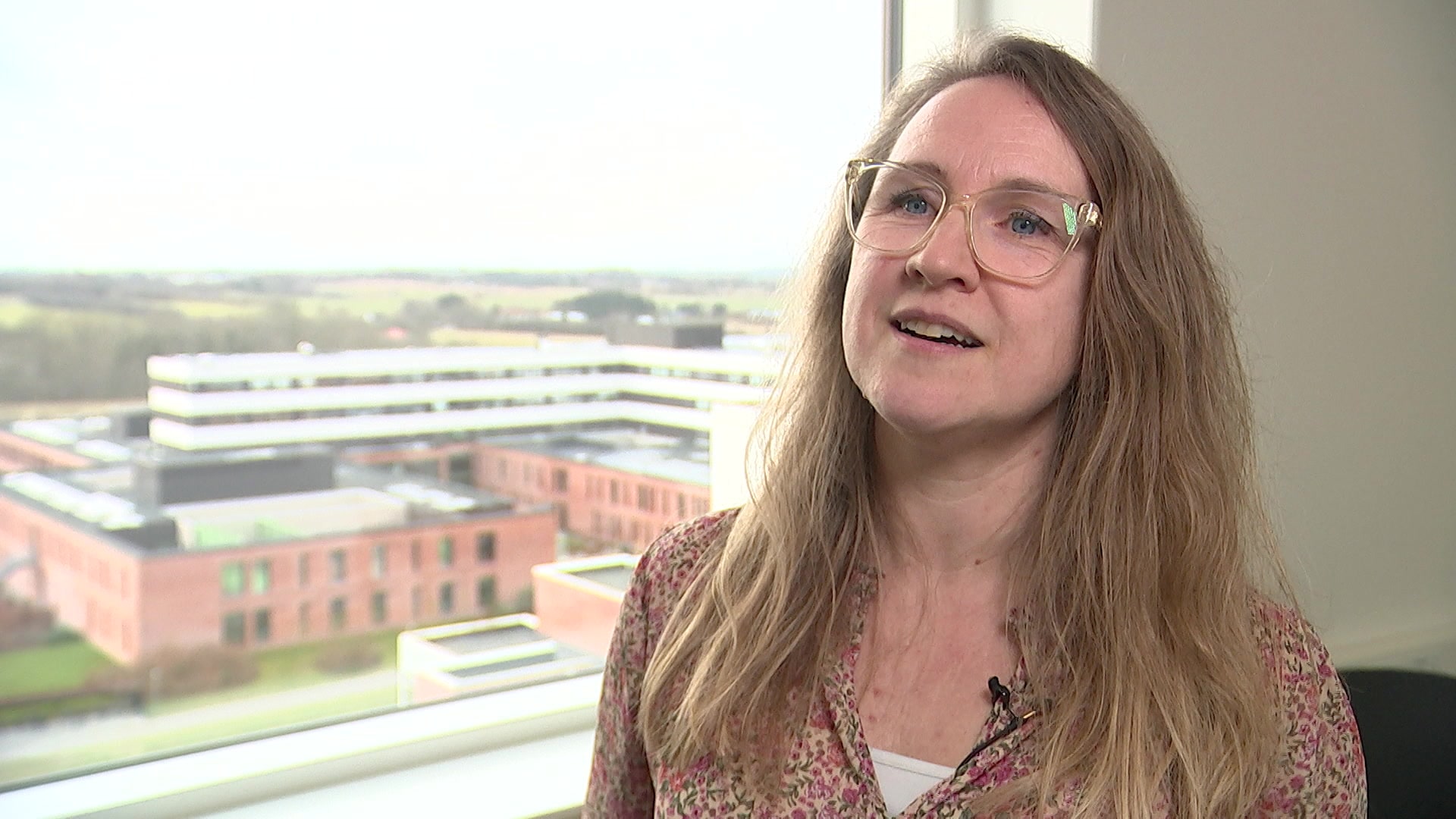 Sådan holder du bekymringerne i skak i en usikker tid - her er ekspertens bedste råd | Indland | DR