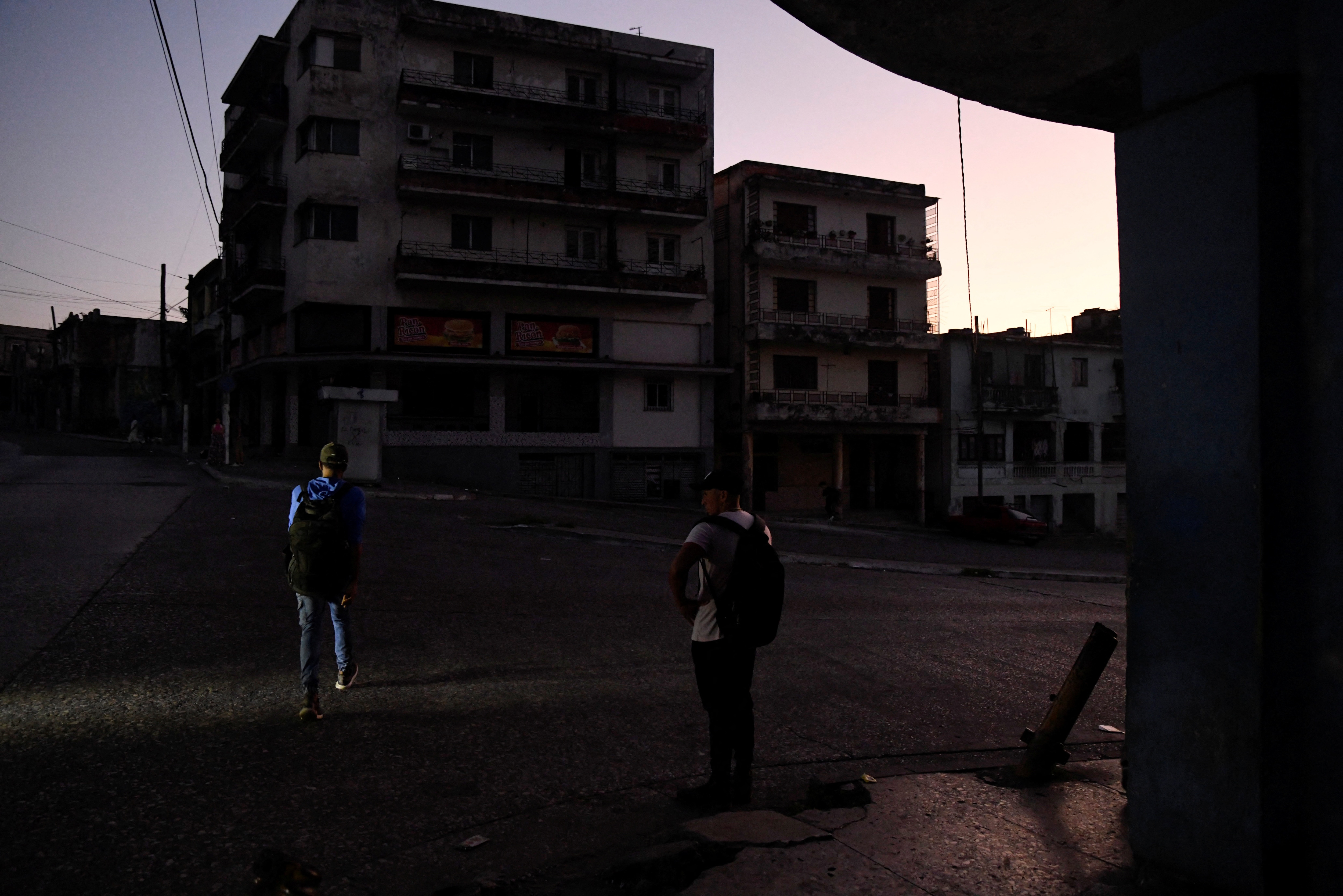 Advarer mod puff bars efter flere unge er blevet indlagt med ...