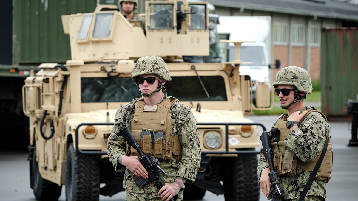 LIVE: Folketinget debatterer amerikanske tropper i Danmark | Politik | DR