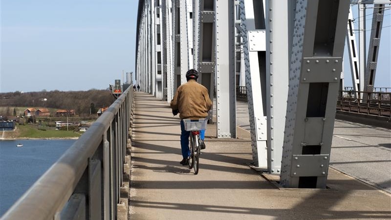 Verdens længste cykelbro kan blive 'kæmpe turistattraktion', men ...