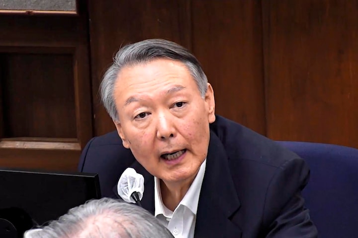 Affaldsselskab hjælper hjemløse med indretningsproblemer | Nyheder | DR