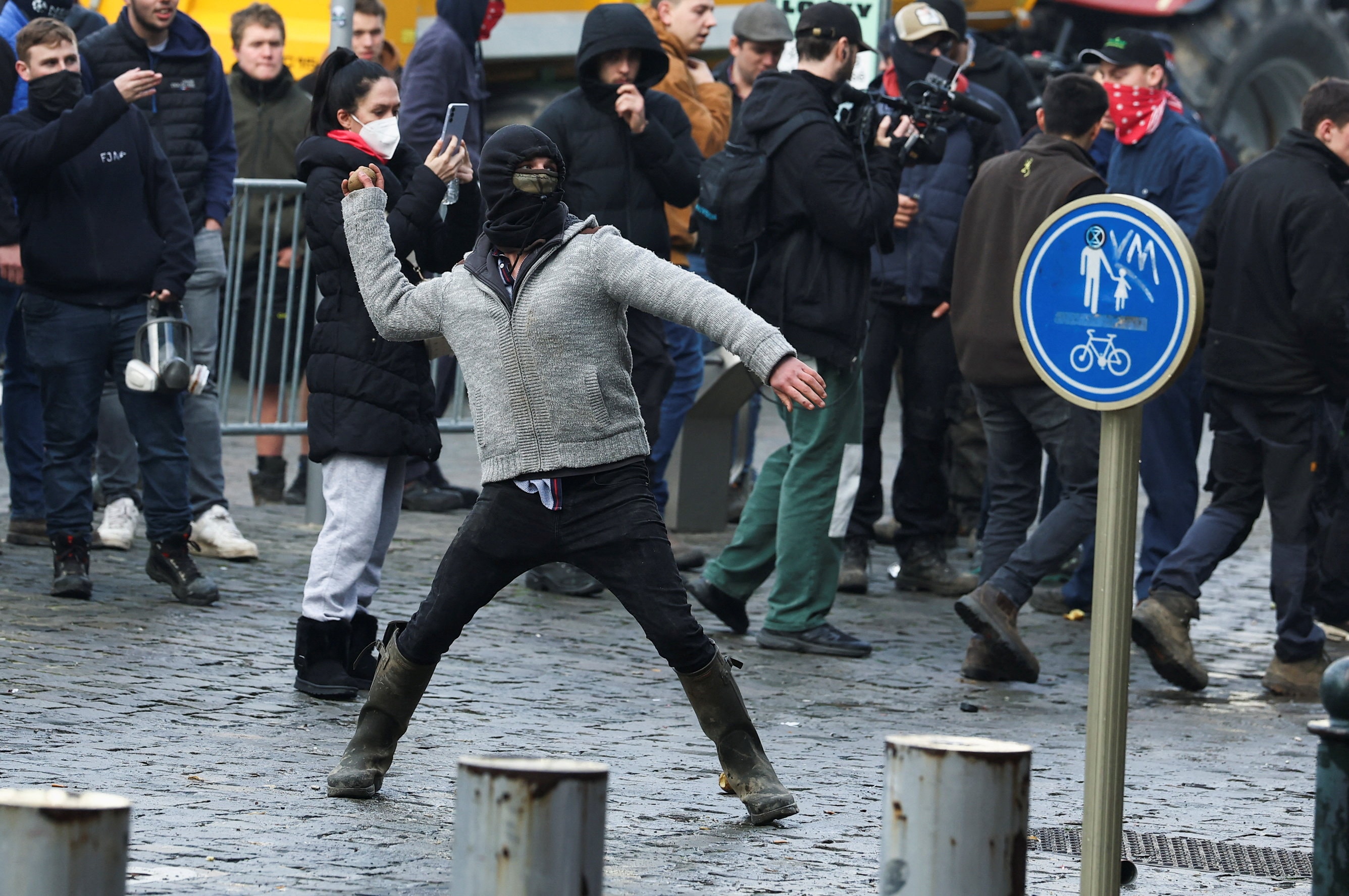 'Brain rot' er årets engelske ord | Nyheder | DR