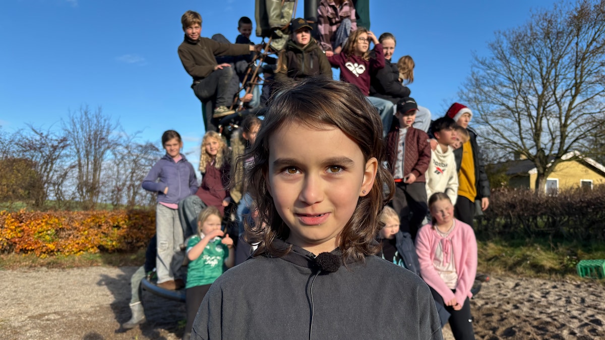 Glade, men dyre elever: Hele Annas skole kan være på ét klatrestativ ...