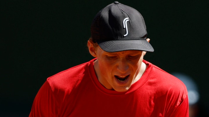 Holger Rune spiller sig sikkert videre i Toronto | Kort sport | DR