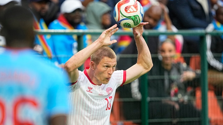 KARAKTERER: Ikke meget at råbe hurra for efter dansk testkamp | Fodbold ...