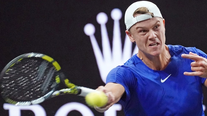 Holger Rune skruer bissen på og spiller sig videre i japansk turnering | Kort sport | DR