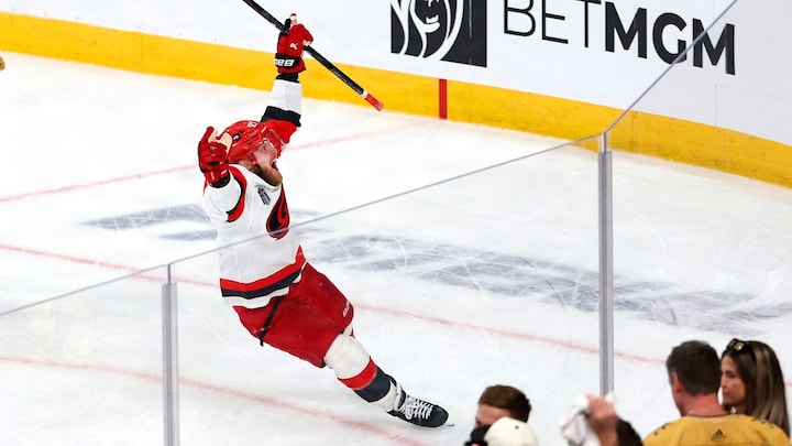 Ehlers-scoring sender NHL-titlen til danskerklub | Ishockey | DR