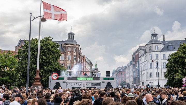 Skud affyret mod frisørsalon på Frederiksberg | Nyheder | DR