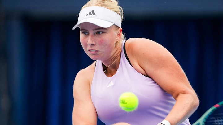 Tauson overvinder kinesisk hede og spiller sig videre i stor turnering | Kort sport | DR