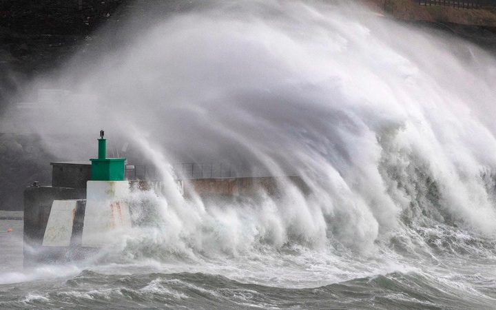 Kyiv angrebet i nat - og 550.000 indbyggere i Rusland er uden strøm ...