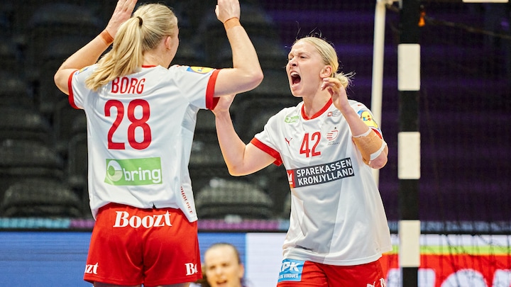 Dansk profil skuffet over sig selv - alle klapper erstatningen på ...