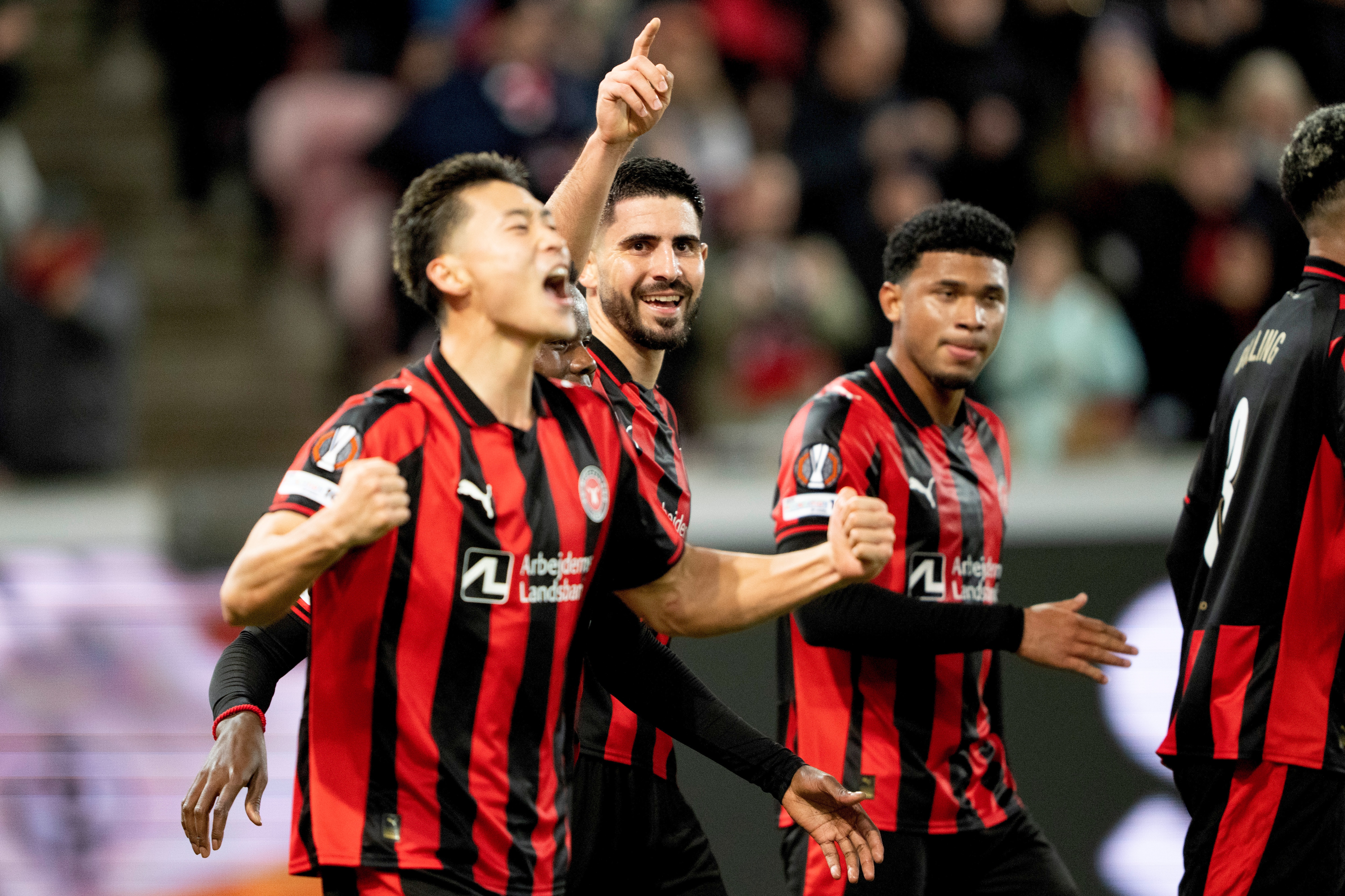 FC Midtjylland scorer tre lynmål og moser storhold | Europa League | DR