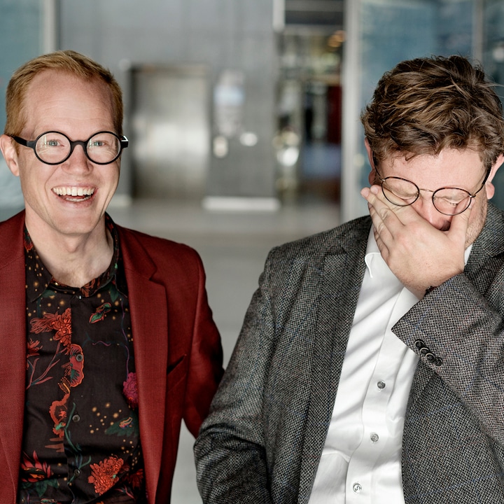 Sangbogen - med Muff og Hammer | Sange om farven gul | Lyt som podcast ...