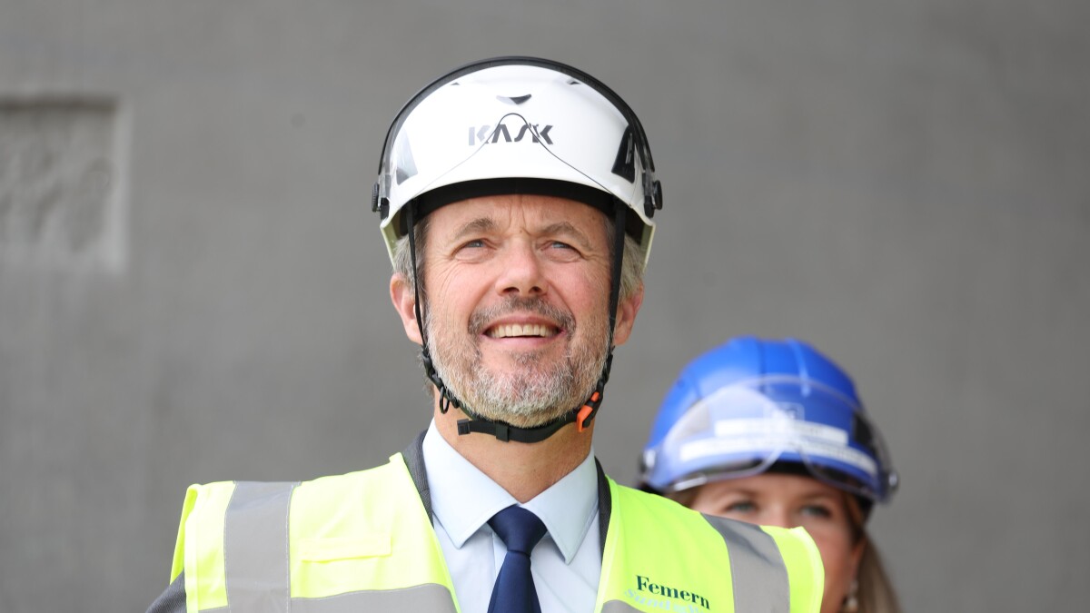 Sådan skal 89 elementer samles til tunnel under Femern Bælt | Indland | DR