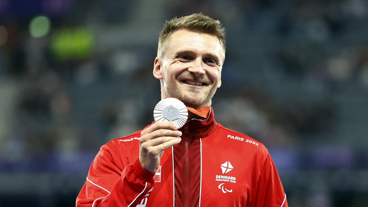 Se øjeblikket, hvor Daniel Wagner får sin sølvmedalje nummer to om halsen | Paris 2024 | DR