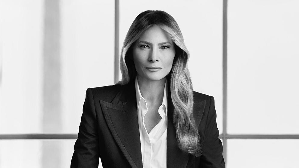 Melania Trumps nye portræt viser, at hun er 'ready for business ...