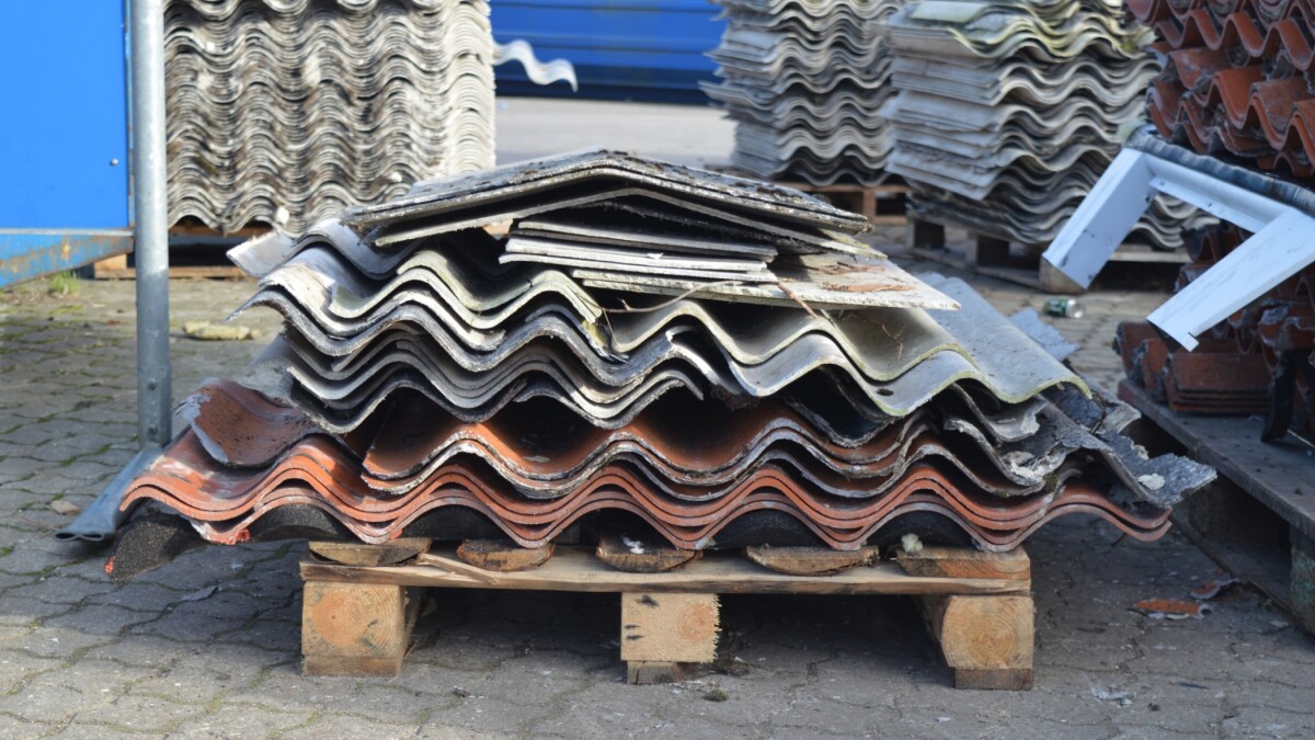 Nej tak til asbest: Danskerne står i kø for at slippe af med deres ...