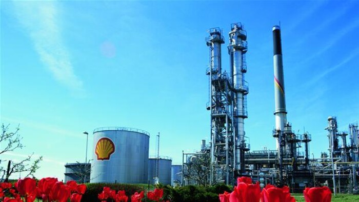 Shells raffinaderi i Fredericia er blevet solgt | Trekantområdet | DR