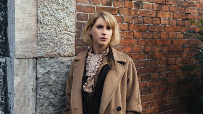 Josefine debuterer med intens film: Det har været angstprovokerende ...