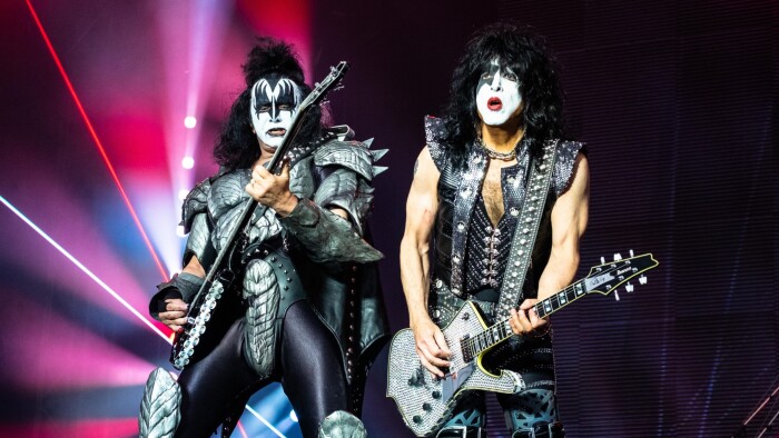 Blodsprøjtende rocklegender spiller deres sidste koncert i Danmark ...