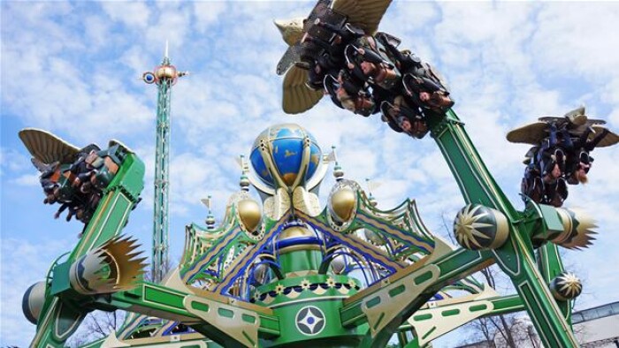 Tivolis nye forlystelse trækker 4G | Naturvidenskab | DR