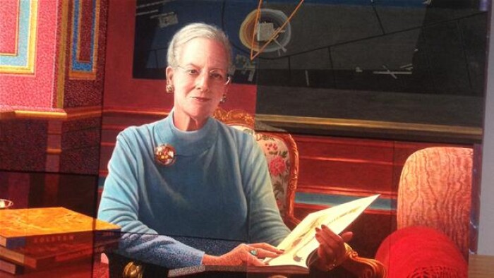 BILLEDER Se de bedste Dronningeportrætter gennem tiden | Nyheder | DR