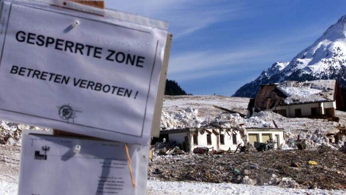 I Østrig er faren for laviner nu på allerhøjeste niveau | Udland | DR