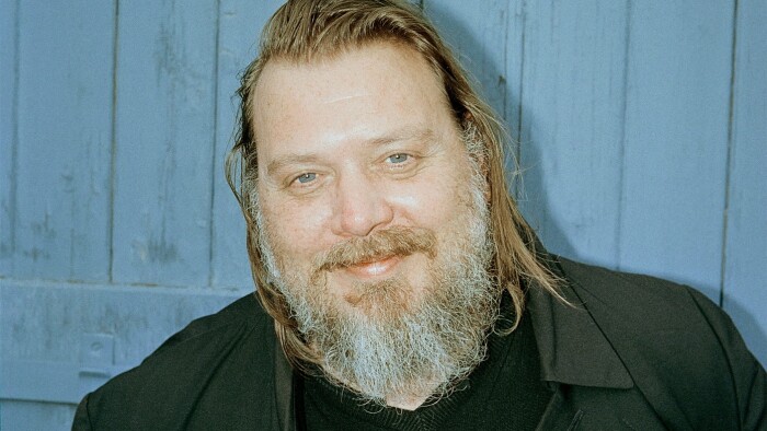 Nicolas Bro ser på gamle billeder: 'Den serie vil altid være det ...