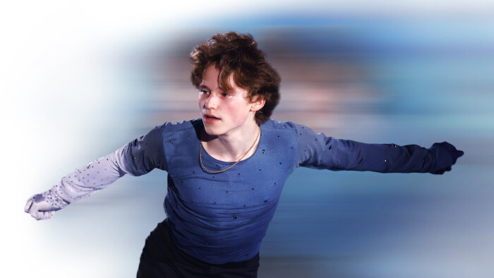 17-årigt supertalent bryder barrieren og laver det sværeste spring ...