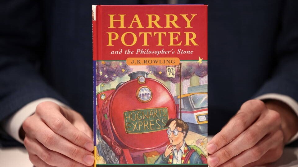 Sjælden Harry Potter-bog solgt for næsten 400.000 kroner | Ligetil på ...