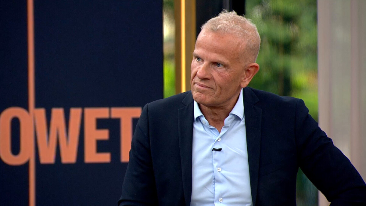 Lars Findsen er stadig hjemsendt: Har været forbi arbejdet et par gange ...