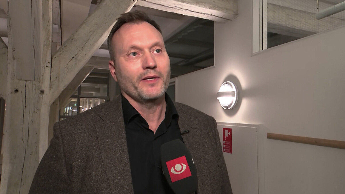 Lars Boje Mathiesen er klar til at sende 'en af de lidt sjovere mails ...