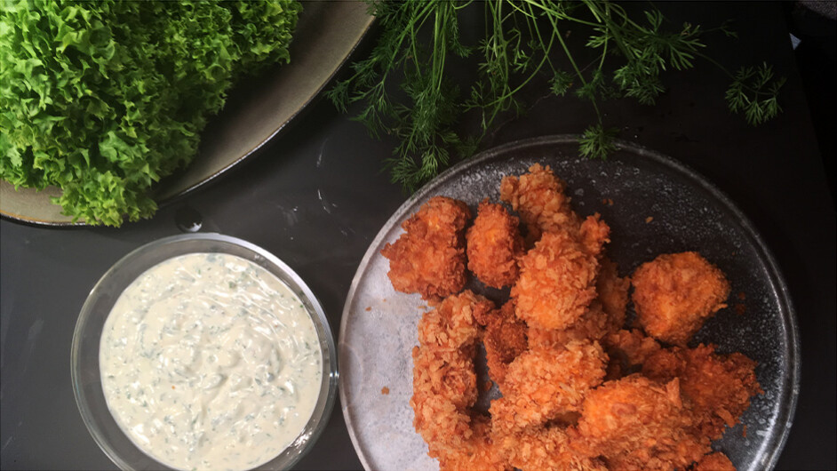 Chicken nuggets med ranch-dressing | Opskrift | Adam Aamann | Mad | DR