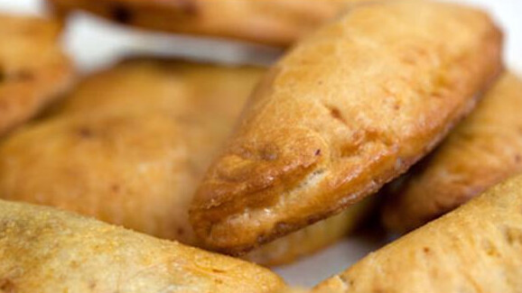 Pirogger russisk opskrift - Spise med Price | Mad | DR