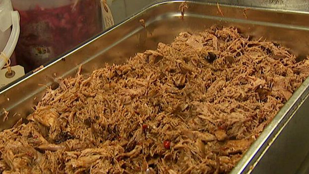 Pulled duck til hot ducks - opskrift | Anne og Anders | Mad | DR