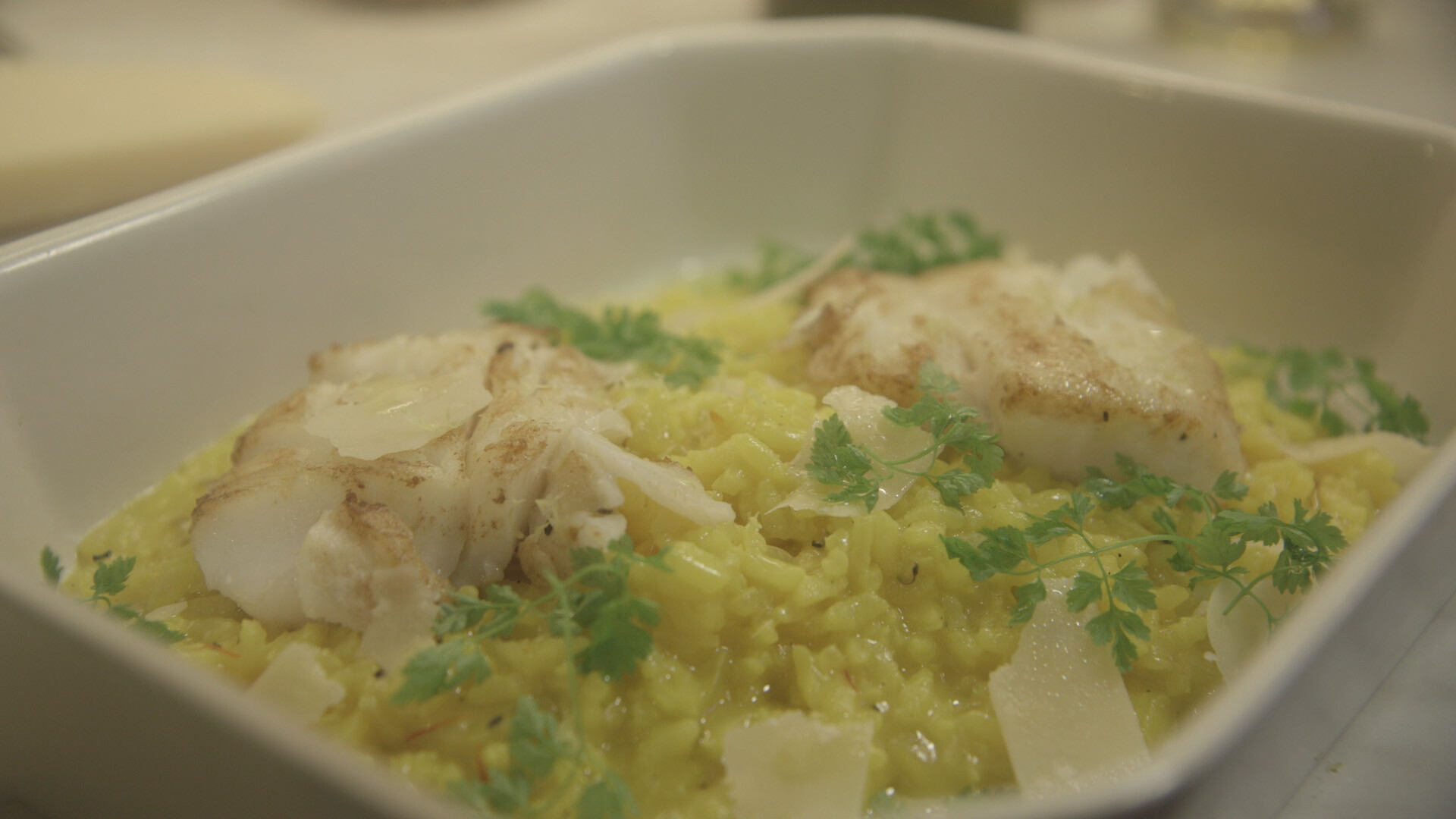 Nem og cremet risotto med torsk - opskrift | Spis og spar | Mad | DR