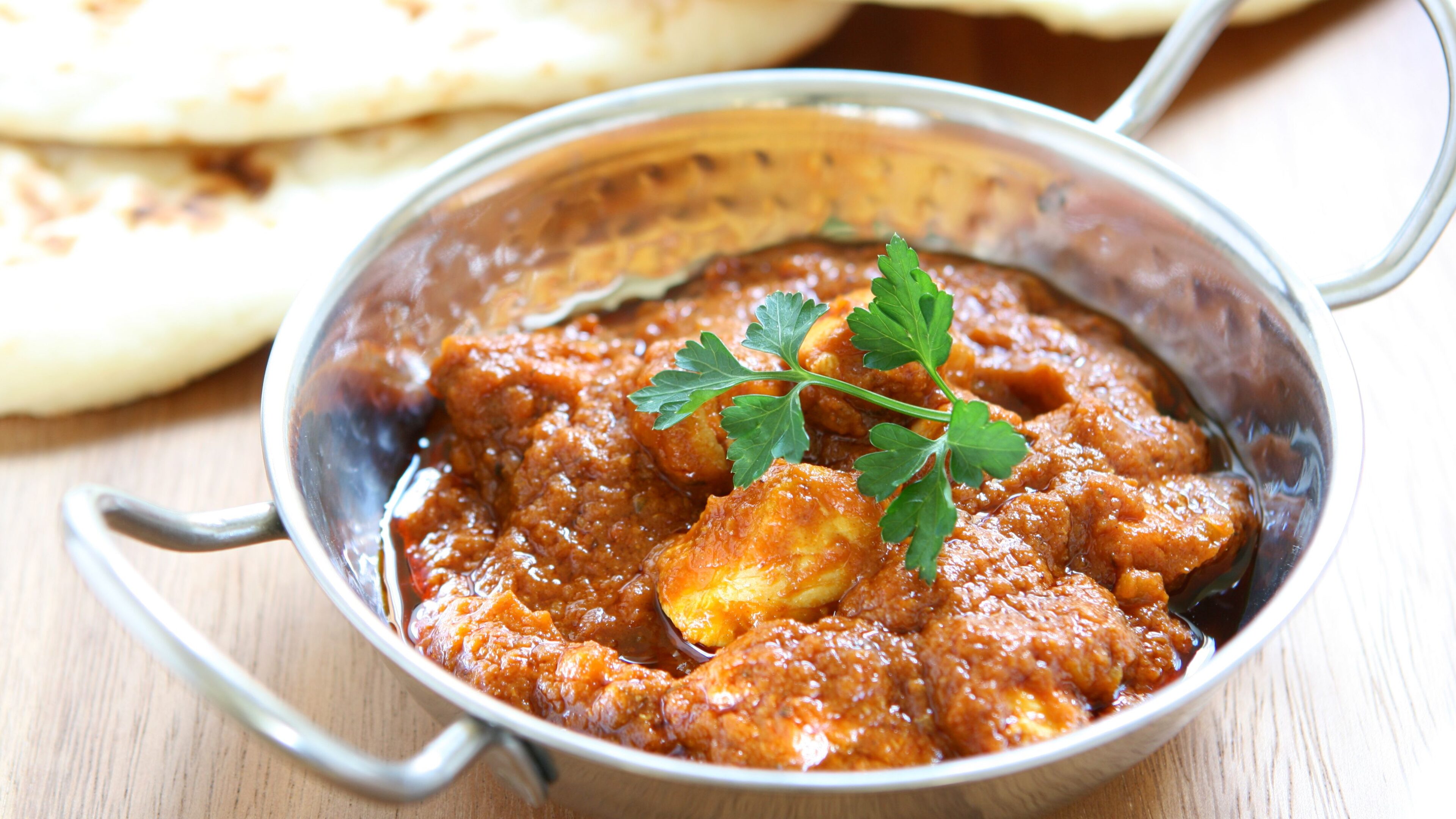 Chicken Vindaloo - Få Brødrene Prices opskrift her | Mad | DR