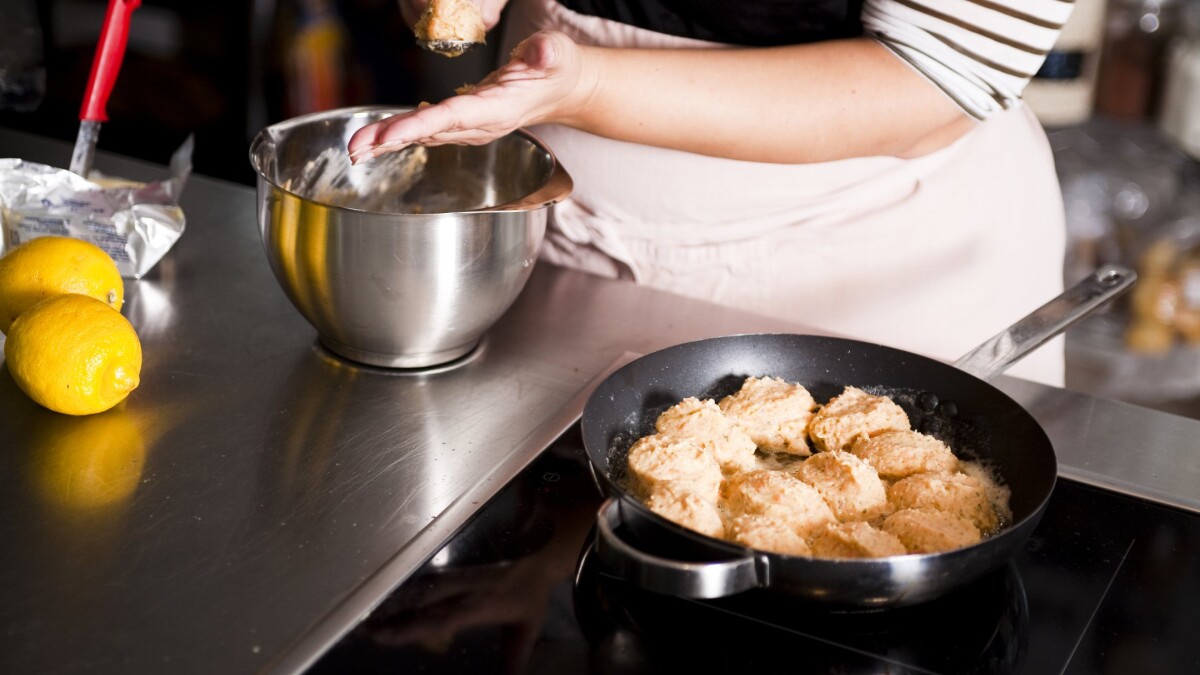 Er unge virkelig så dårlige til at lave mad? | Mad | DR