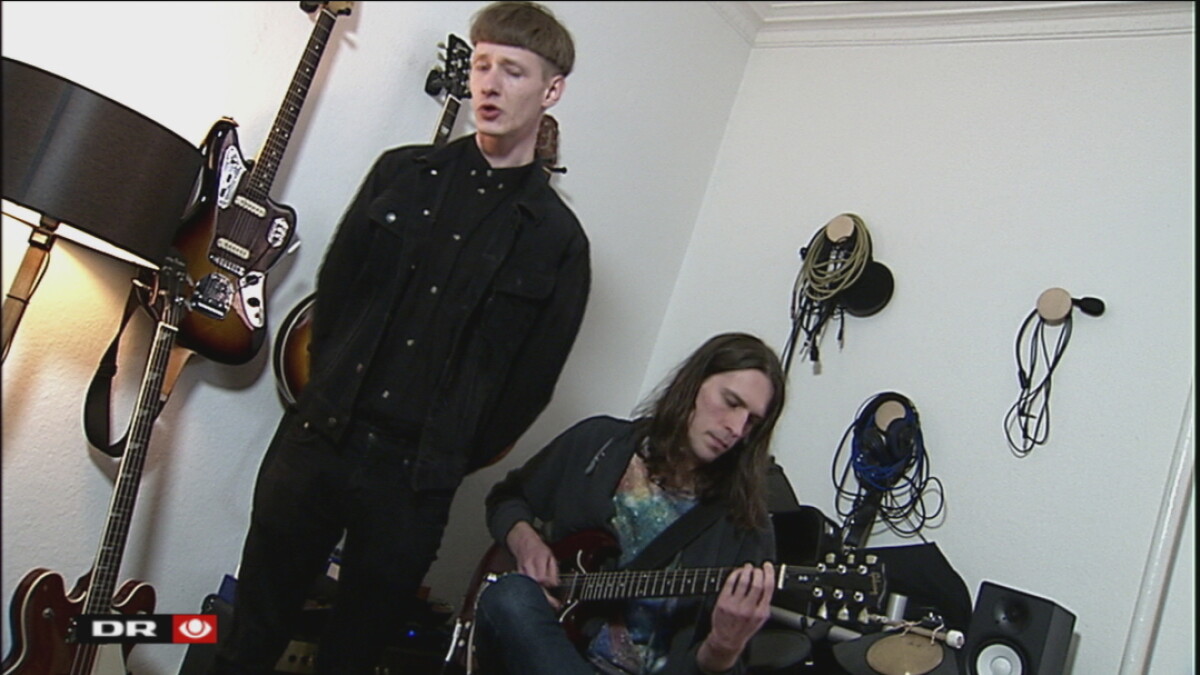 Flere danske bands udgiver musik på kassettebånd | Musik | DR