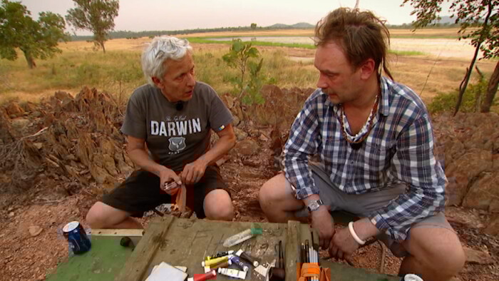 VIDEO ’Nak & Æd’-drengene portrætterer hinanden som aboriginere | Mad | DR