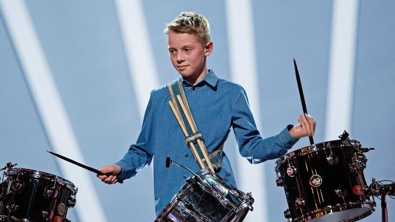 VIDEO David trommer bedre end Britney Spears synger | Vidunderbørn | DR