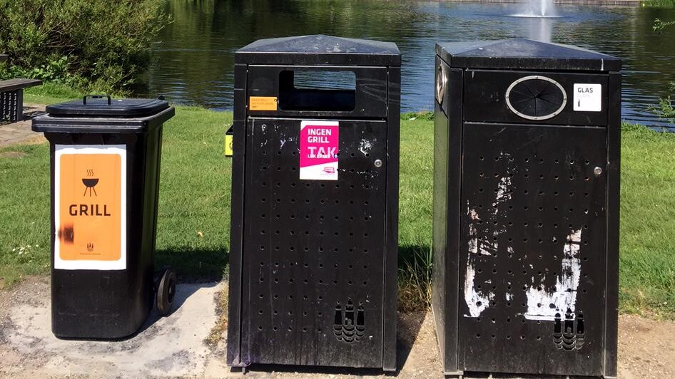 Det varer længe før vi skal sortere affald i byrummet | Miljø | DR