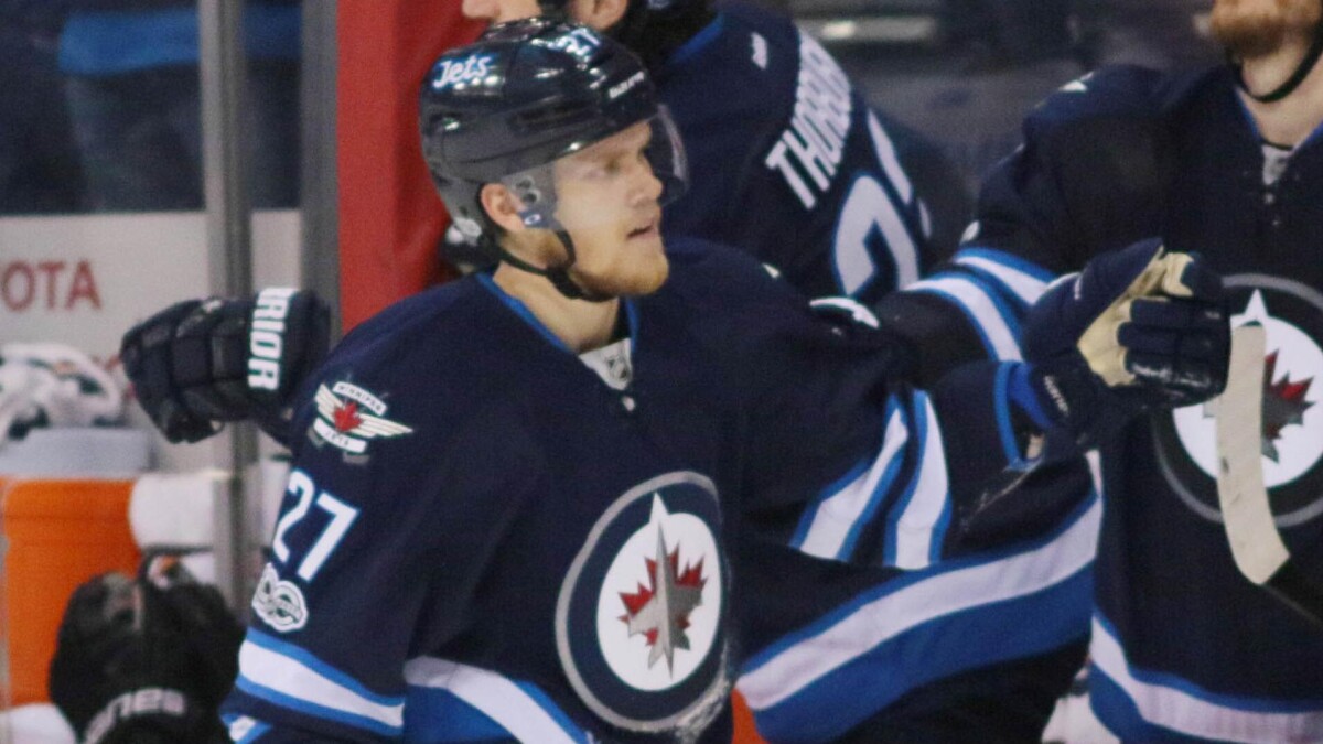Danske Ehlers scorer perlemål i NHL | Ishockey | DR Danske Ehlers scorer perlemål i NHL | Ishockey | DR