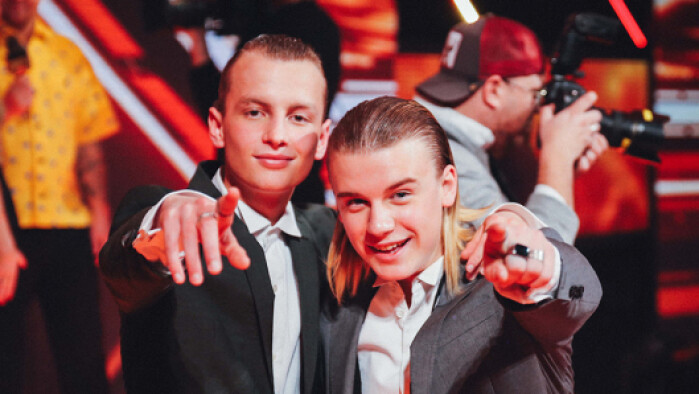 Alberte er X Factor-fætrenes største fan: Her svarer de på hendes ...