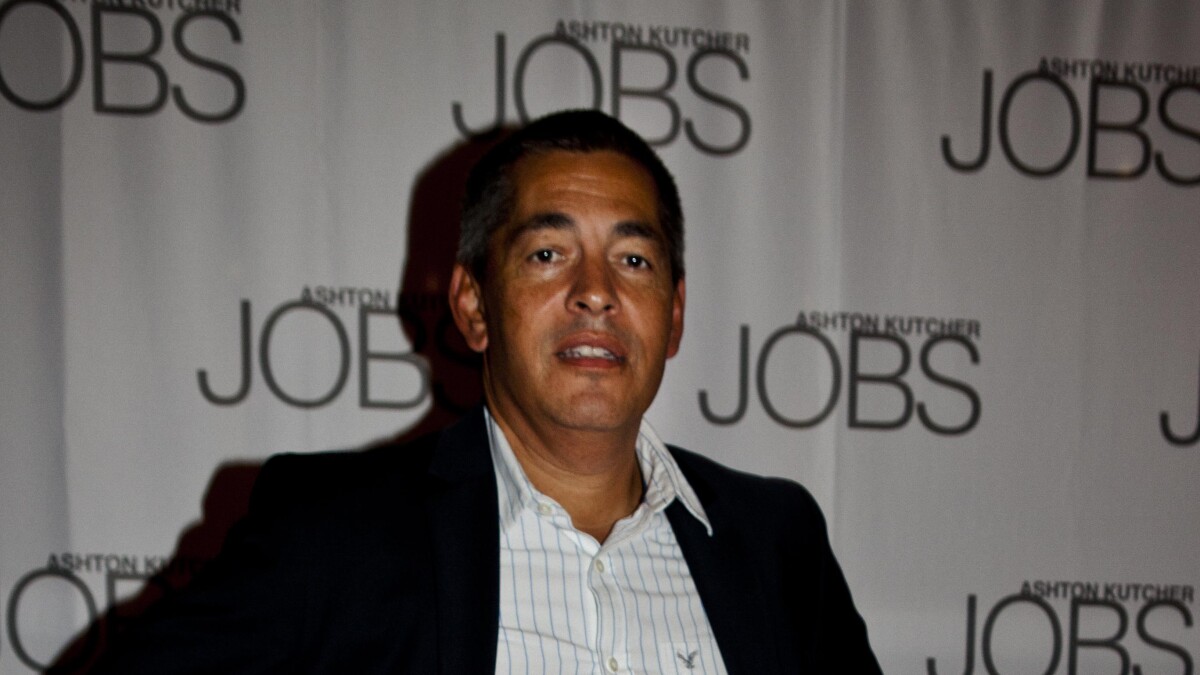 Kenneth Plummer beskyldes for idétyveri: Netto fjerner smartphone ...