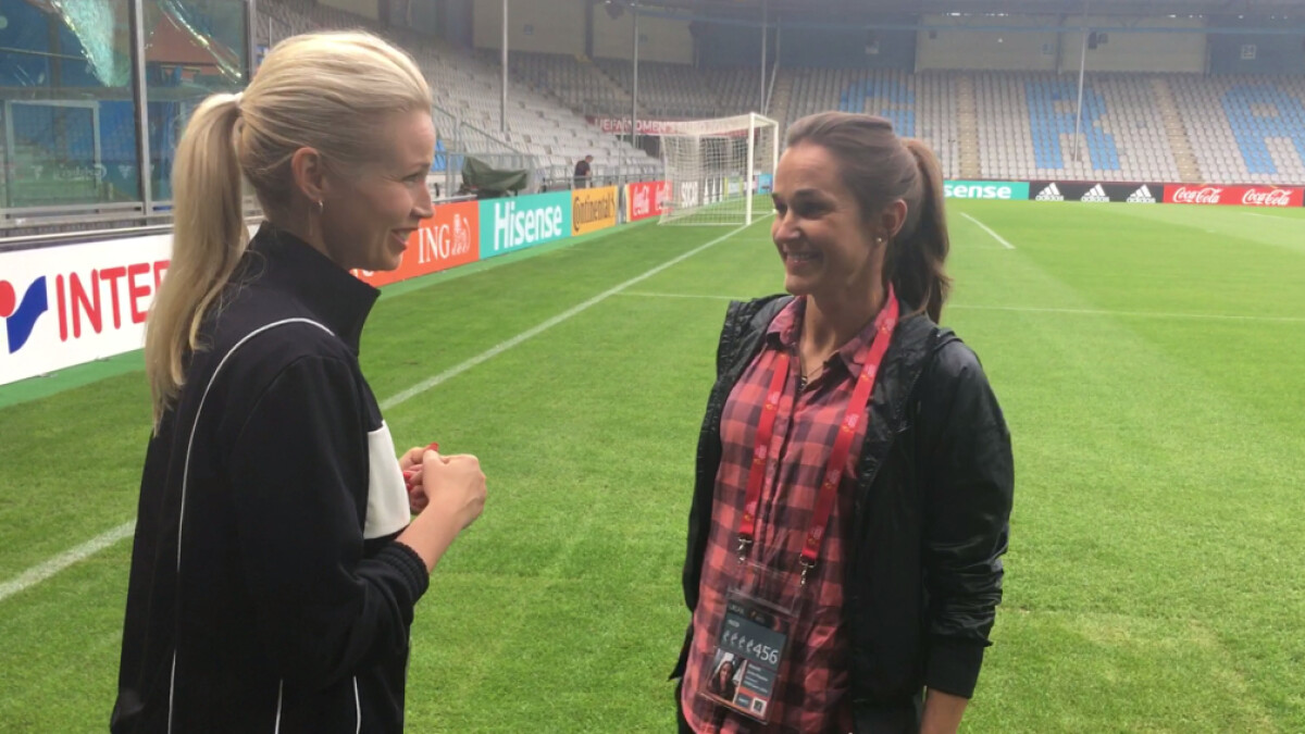 VIDEO Müller viser rundt: Flot stadion venter Danmark i første EM-kamp ...