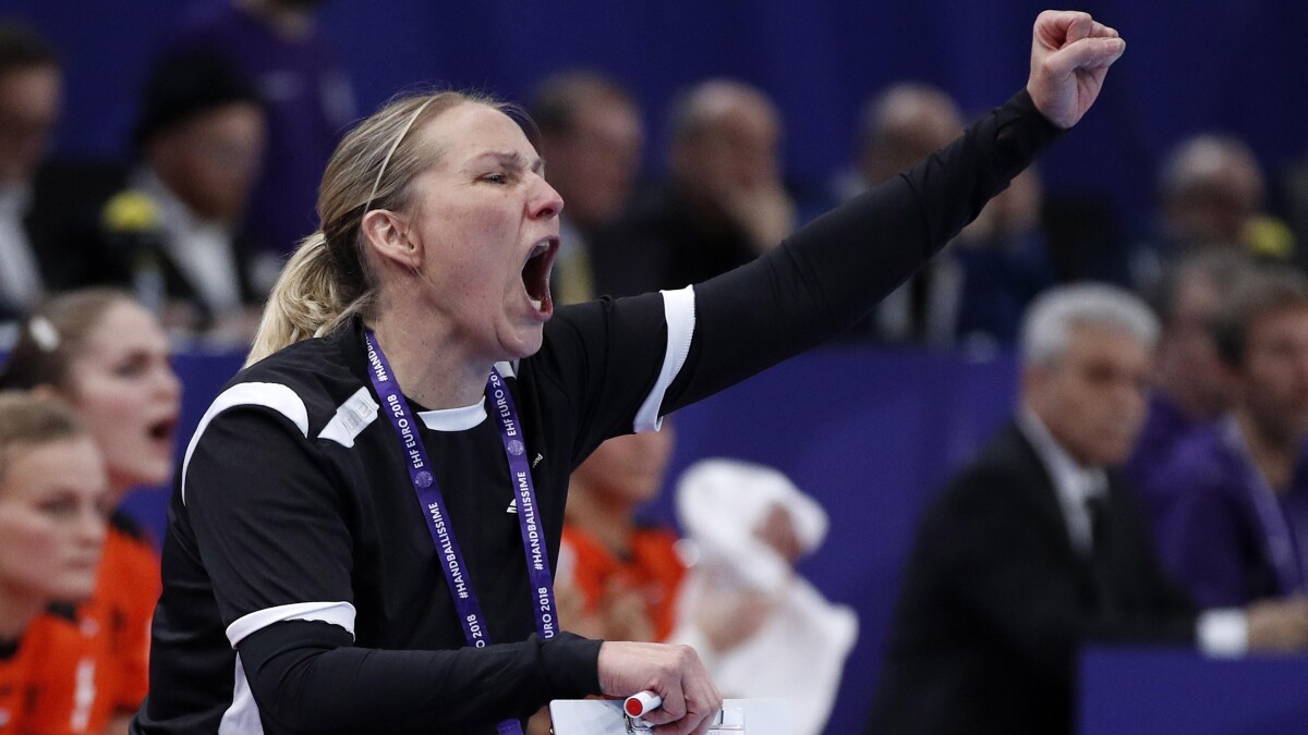 Helle Thomsen har mod på mere landstrænerarbejde | Håndbold | DR