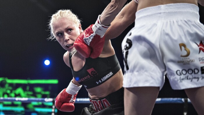 Stor dansk bokseweekend: Danske darlings skal dele øretæver ud i ...