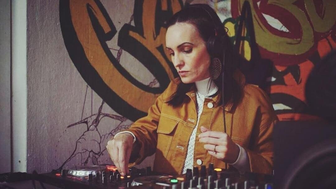 Danske Tia giver kvinder mod til at gå ud og erobre en mandsdomineret ...